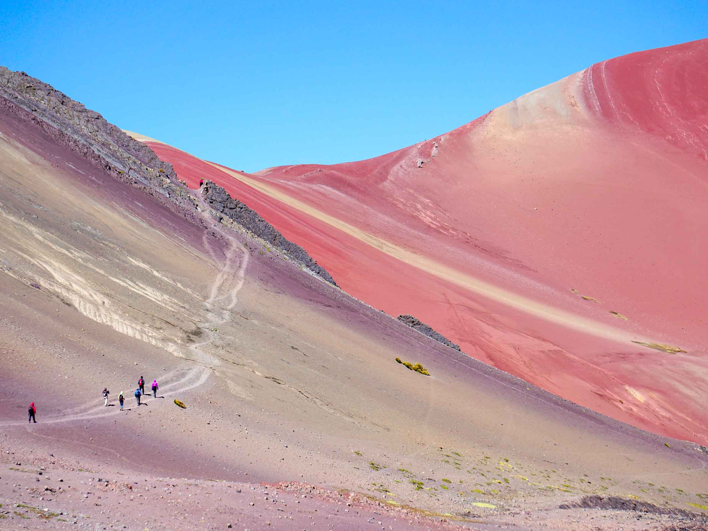 Genius Full-Day Rainbow Mountain and Red Valley 1-Day Tour